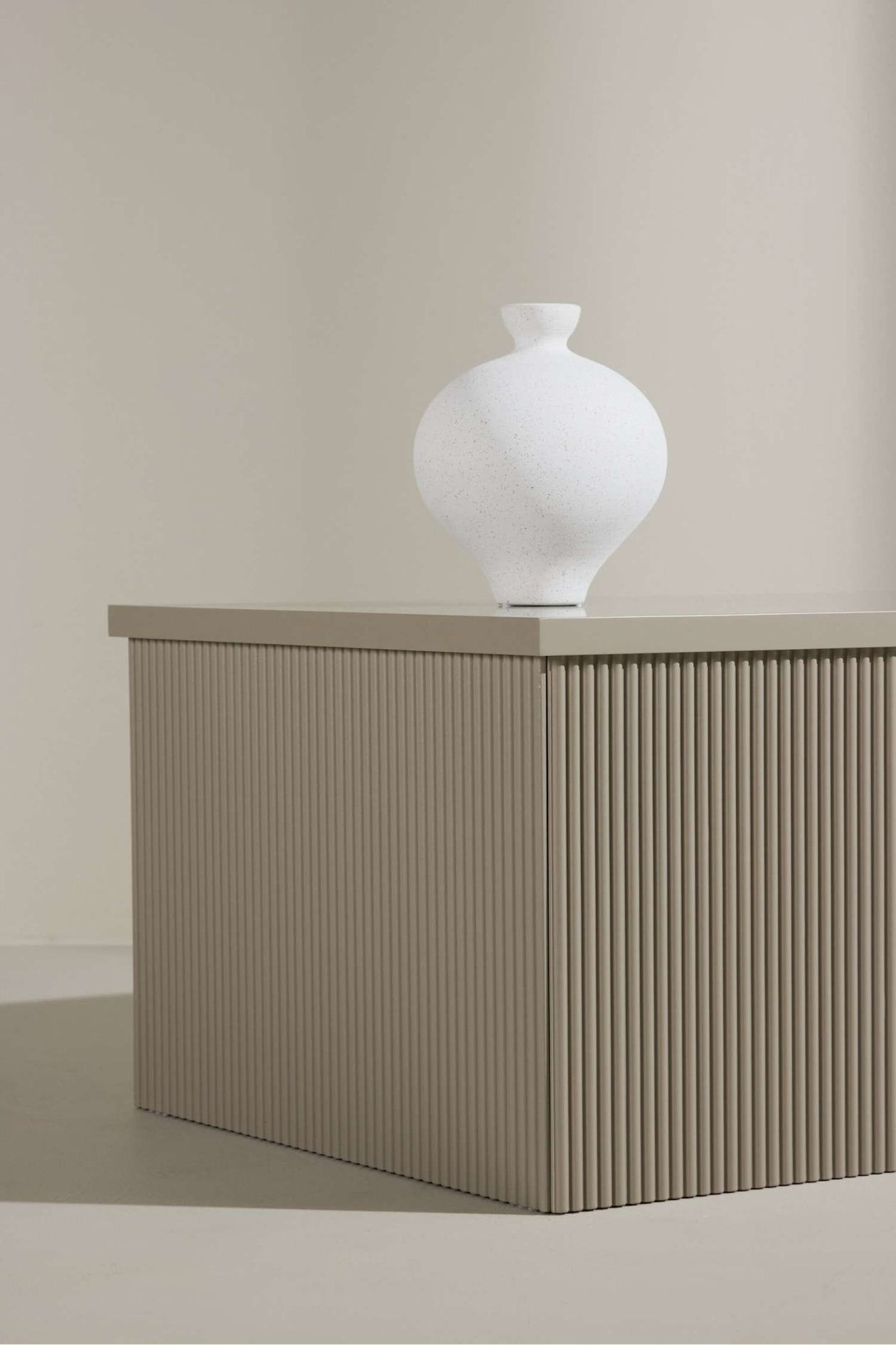 Lenox Bijzettafel - Mdf, Beige - Venture Home - HOME | H&M BE