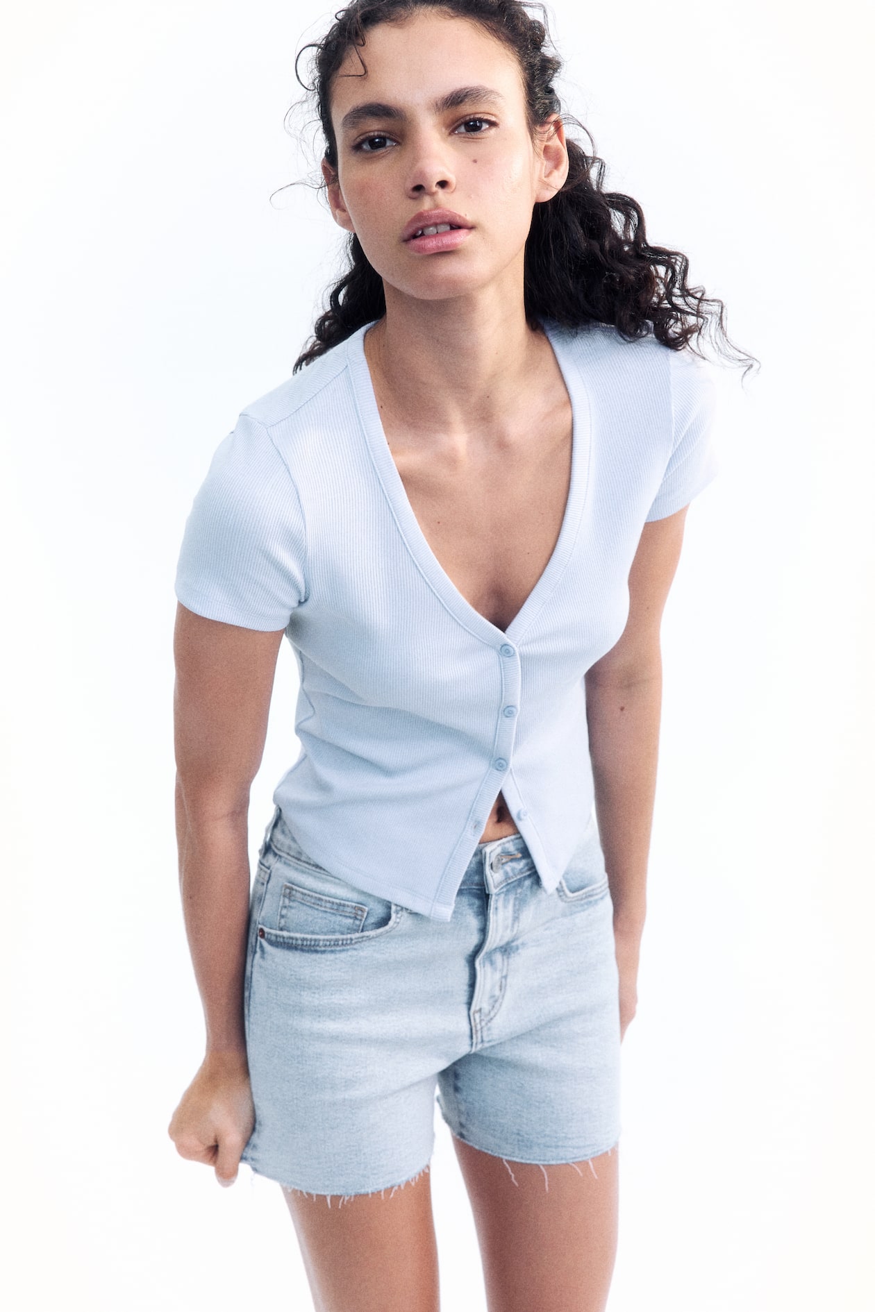 Ribbed button-front T-shirt - Light blue - Ladies | H&M IN