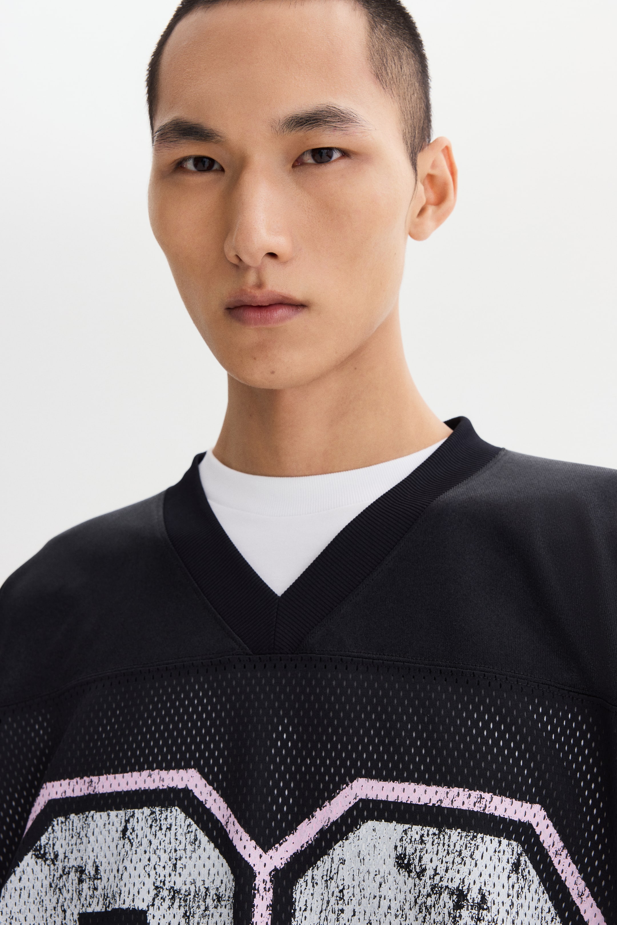 Men’s Black/22 Oversized Printed Mesh T-Shirt | H&M CA