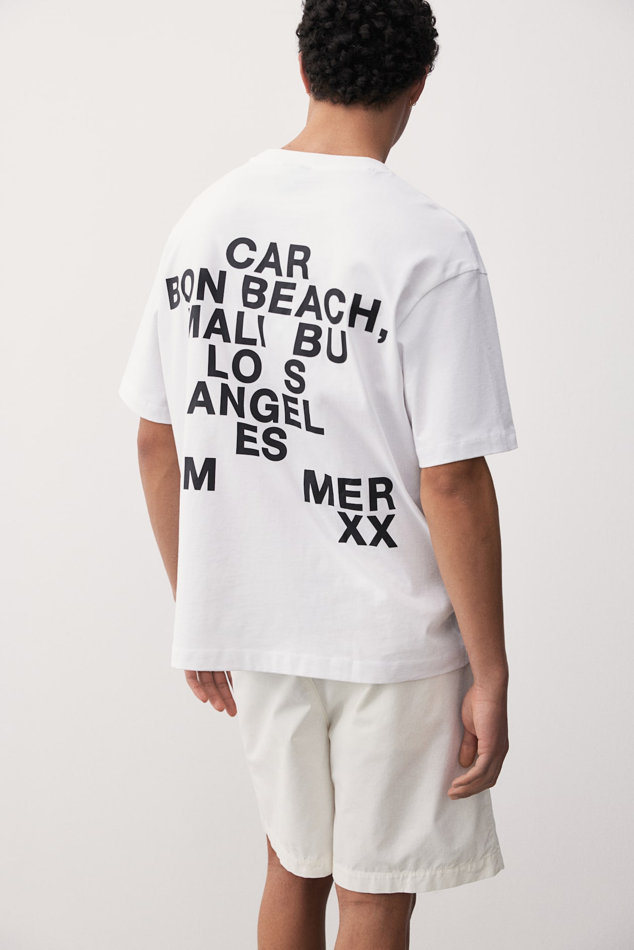 Men’s White/Carbon Beach Loose Fit Printed T-shirt | H&M CA