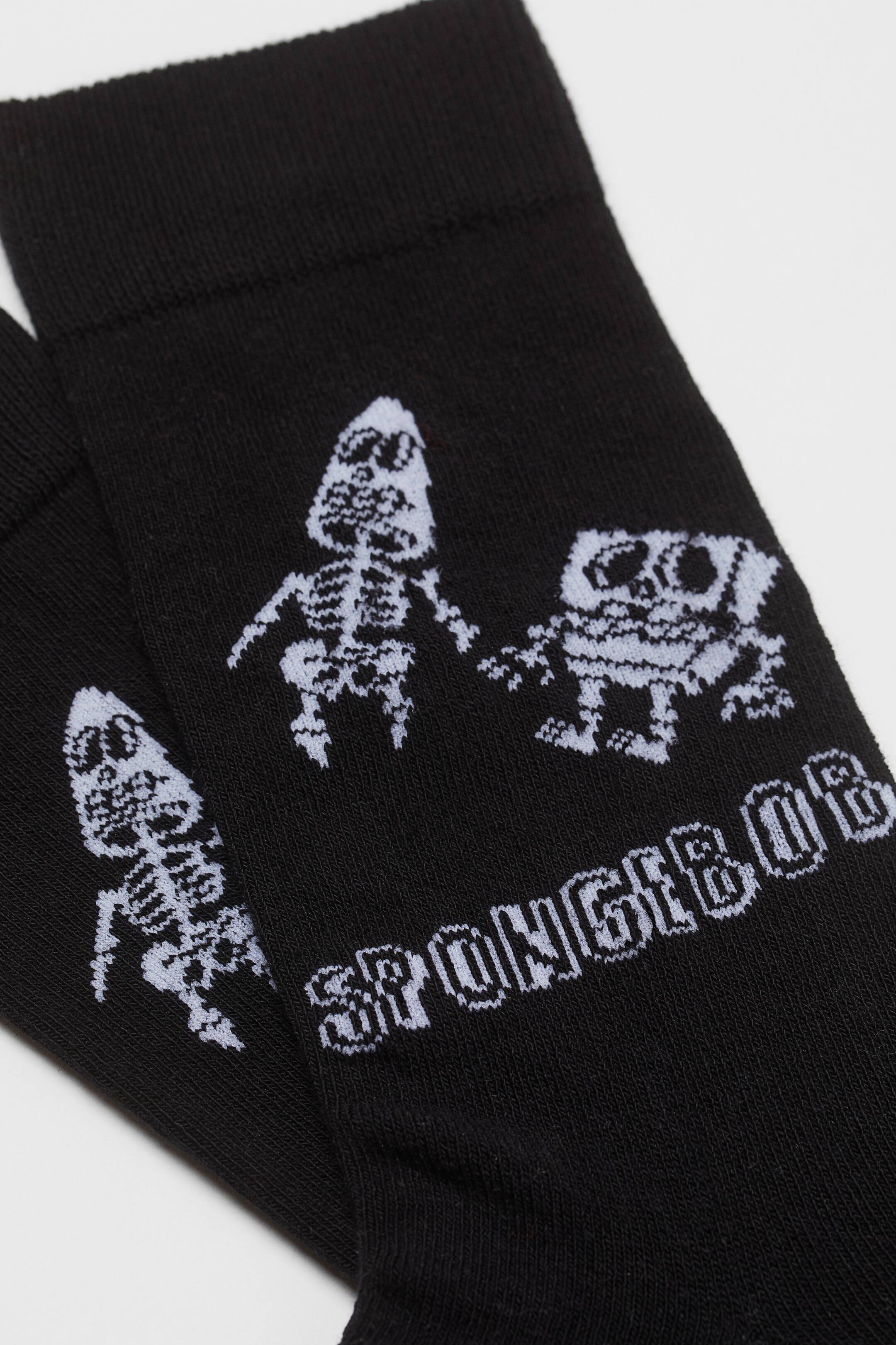 Sokker med motiv - Sort/SvampeBob Firkant - HERRE | H&M NO