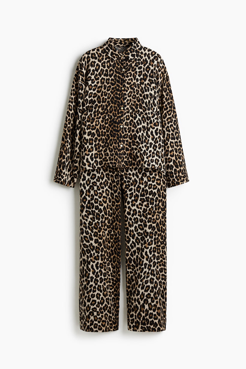 Women's Light beige/Leopard print Cotton muslin pyjamas | H&M GB