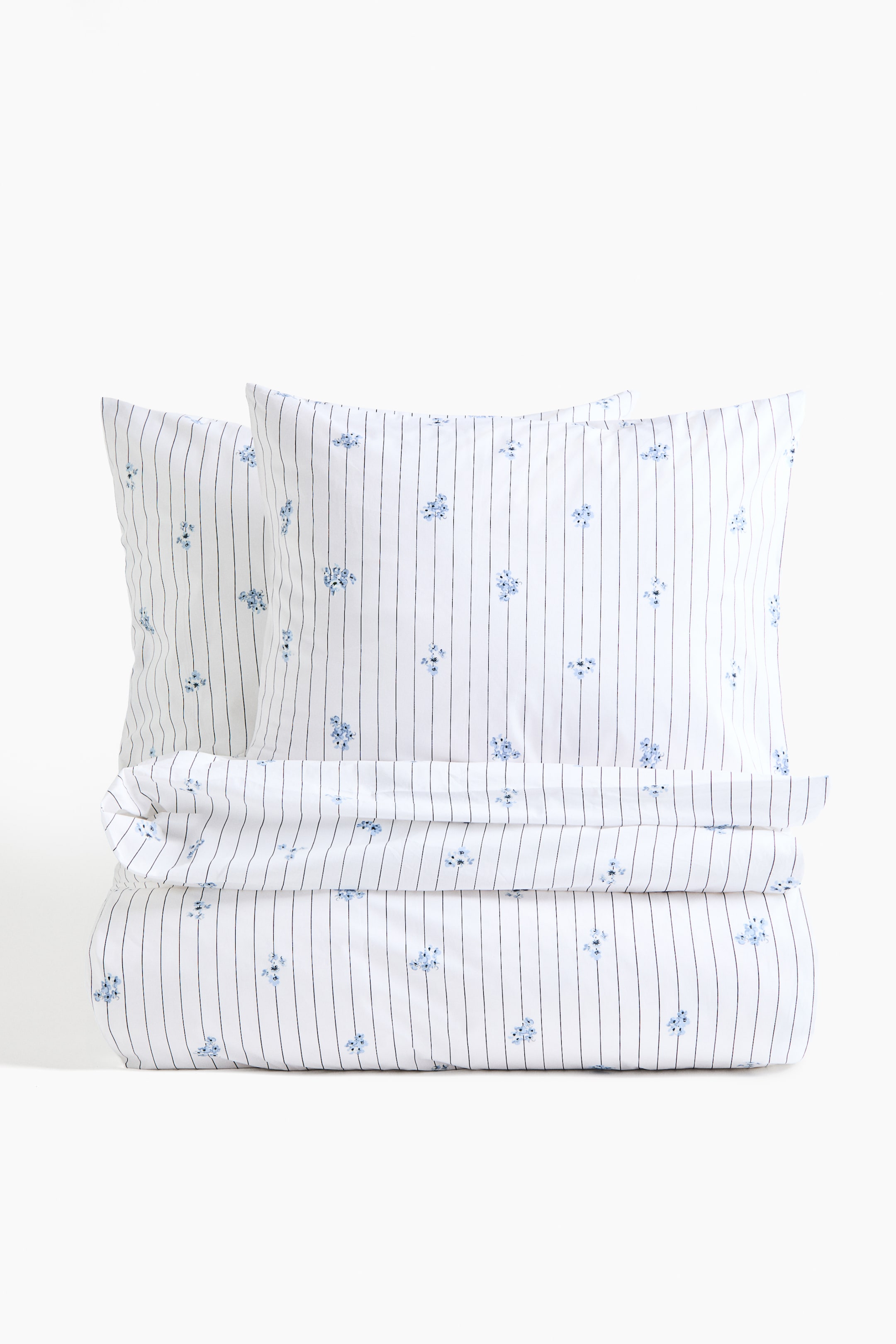 White/floral Cotton Percale King/Queen Duvet Cover Set at H&M Home | H&M CA